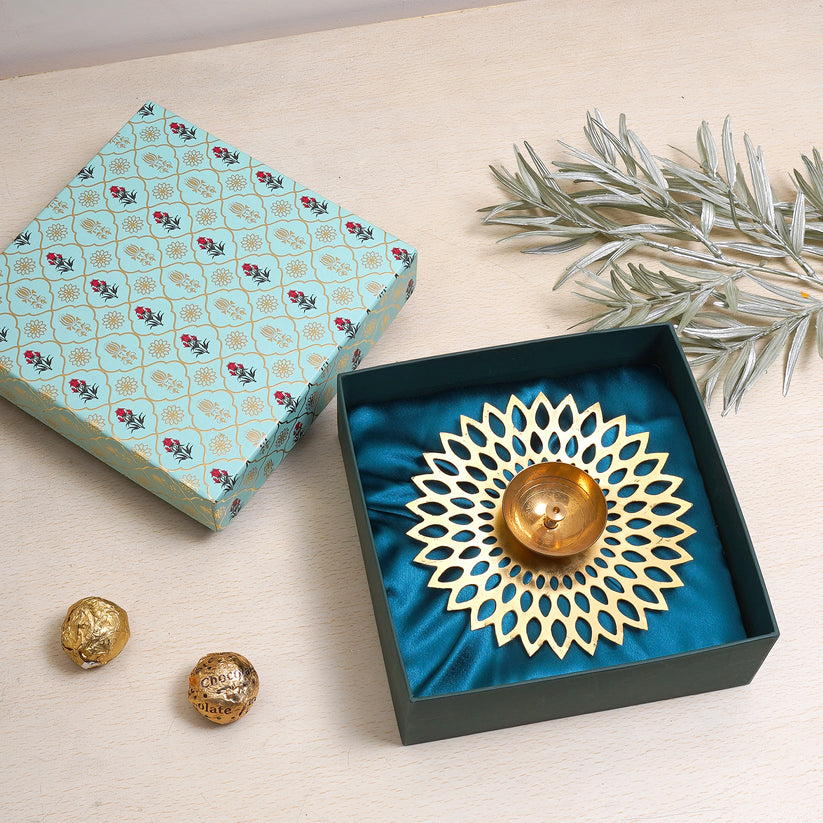 Golden Glow Diya Gift Box – Navakrti Decor